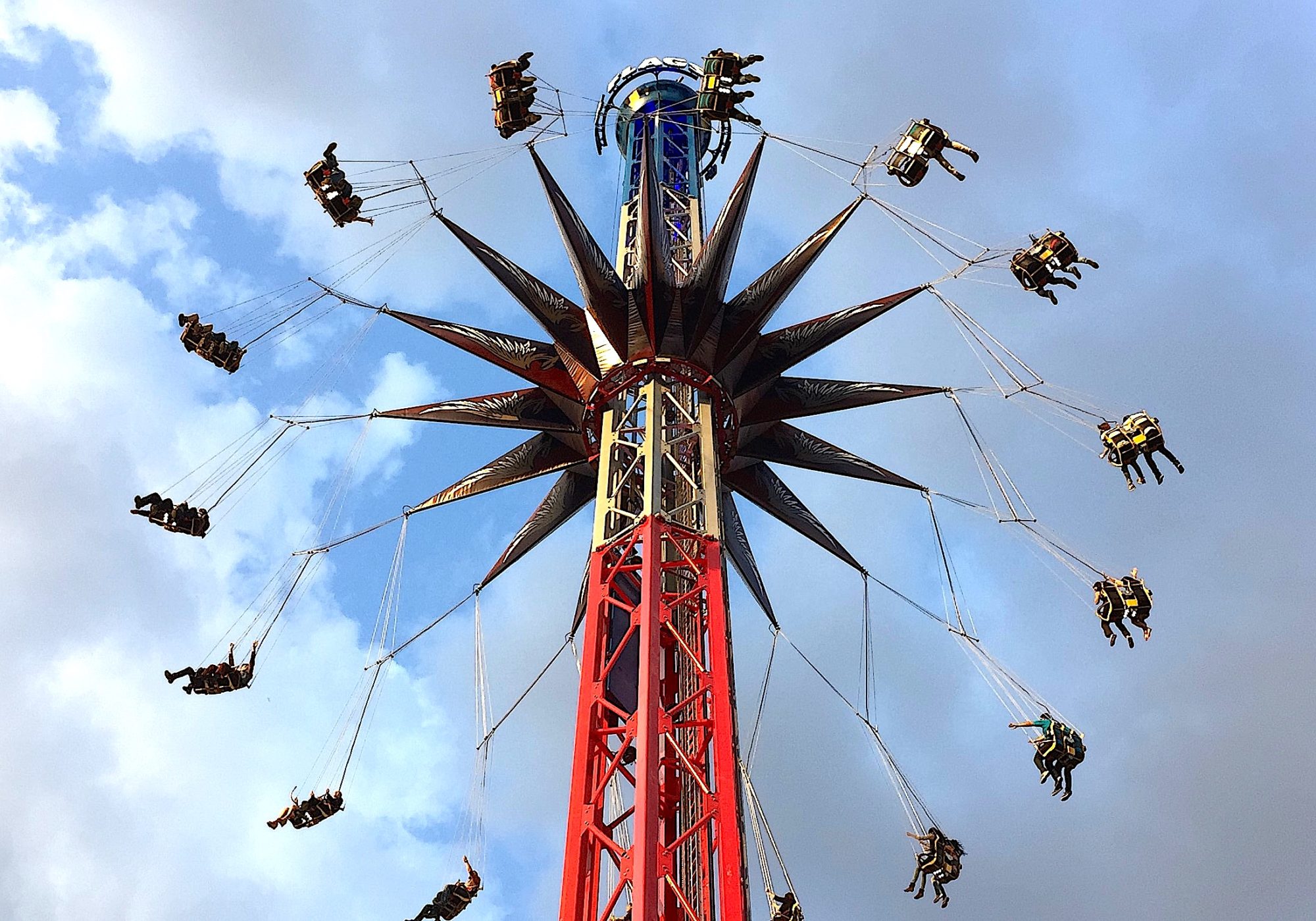 Skyscreamer Ride Six Flags
