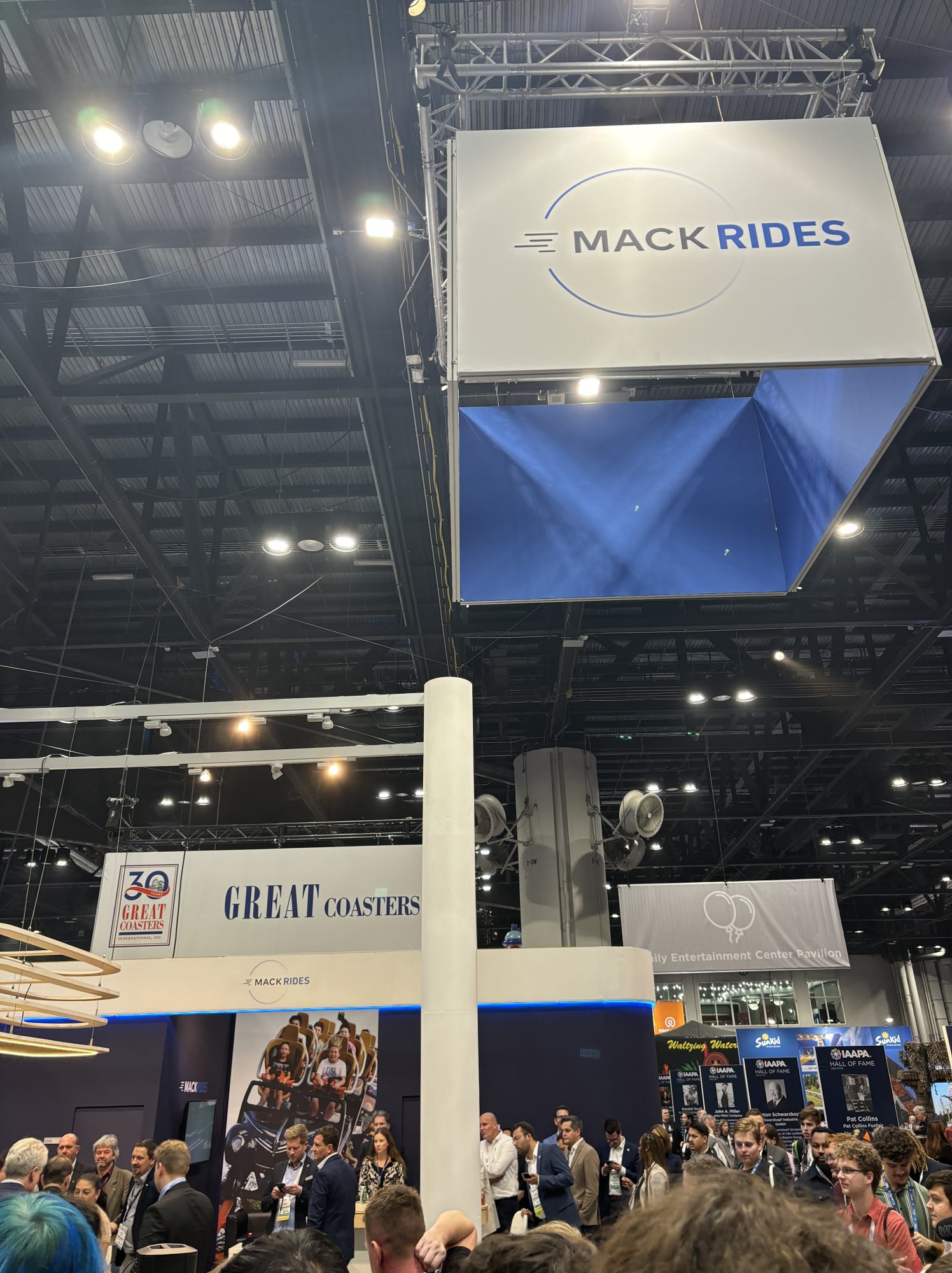 Mack Rides partnering with SeaWorld Orlando for a new flying theatre ...