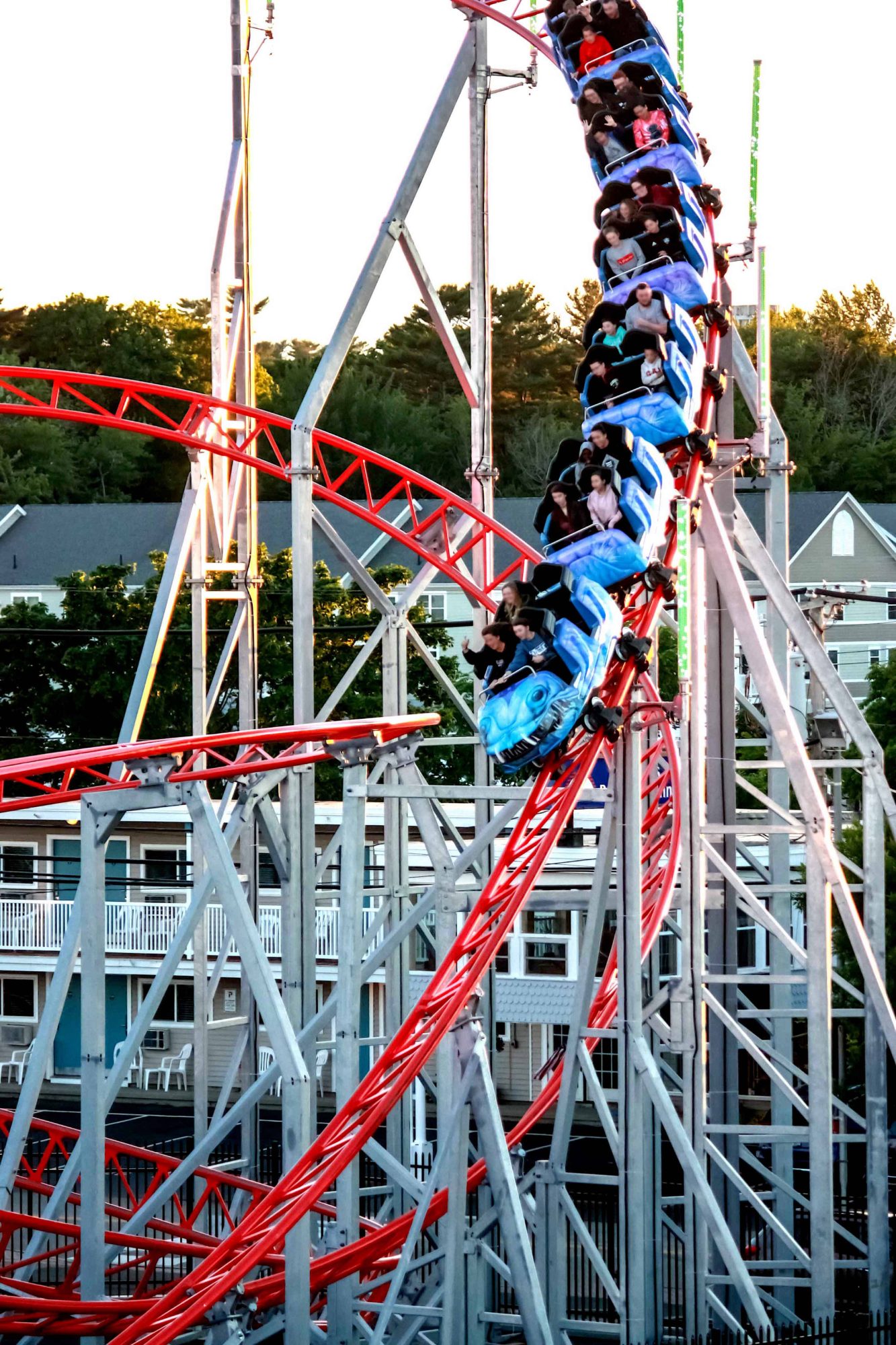 Striking debut for Sea Viper at Palace Playland - Park World Online